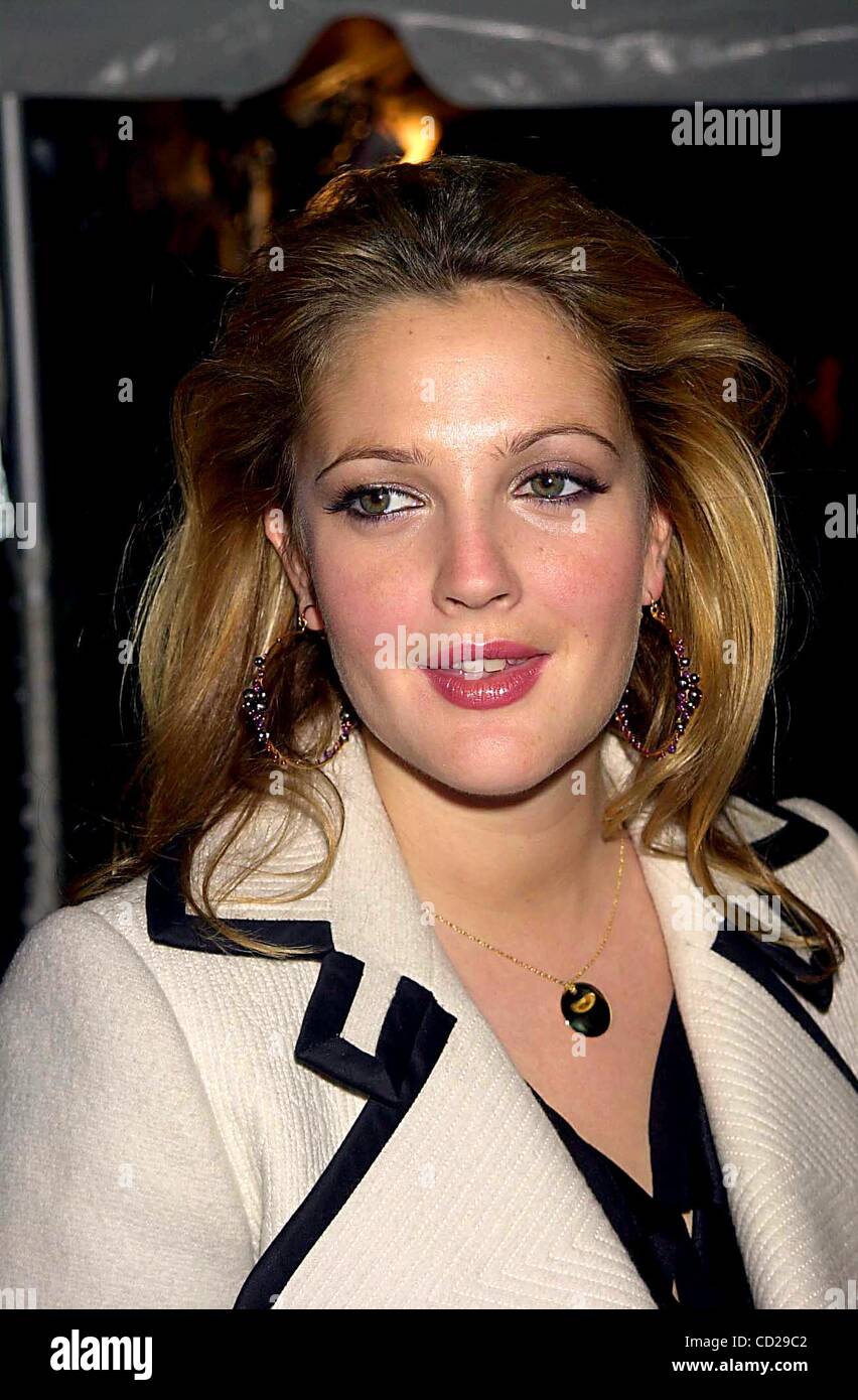 Duplex drew barrymore 2003 hi-res stock photography and images - Alamy
