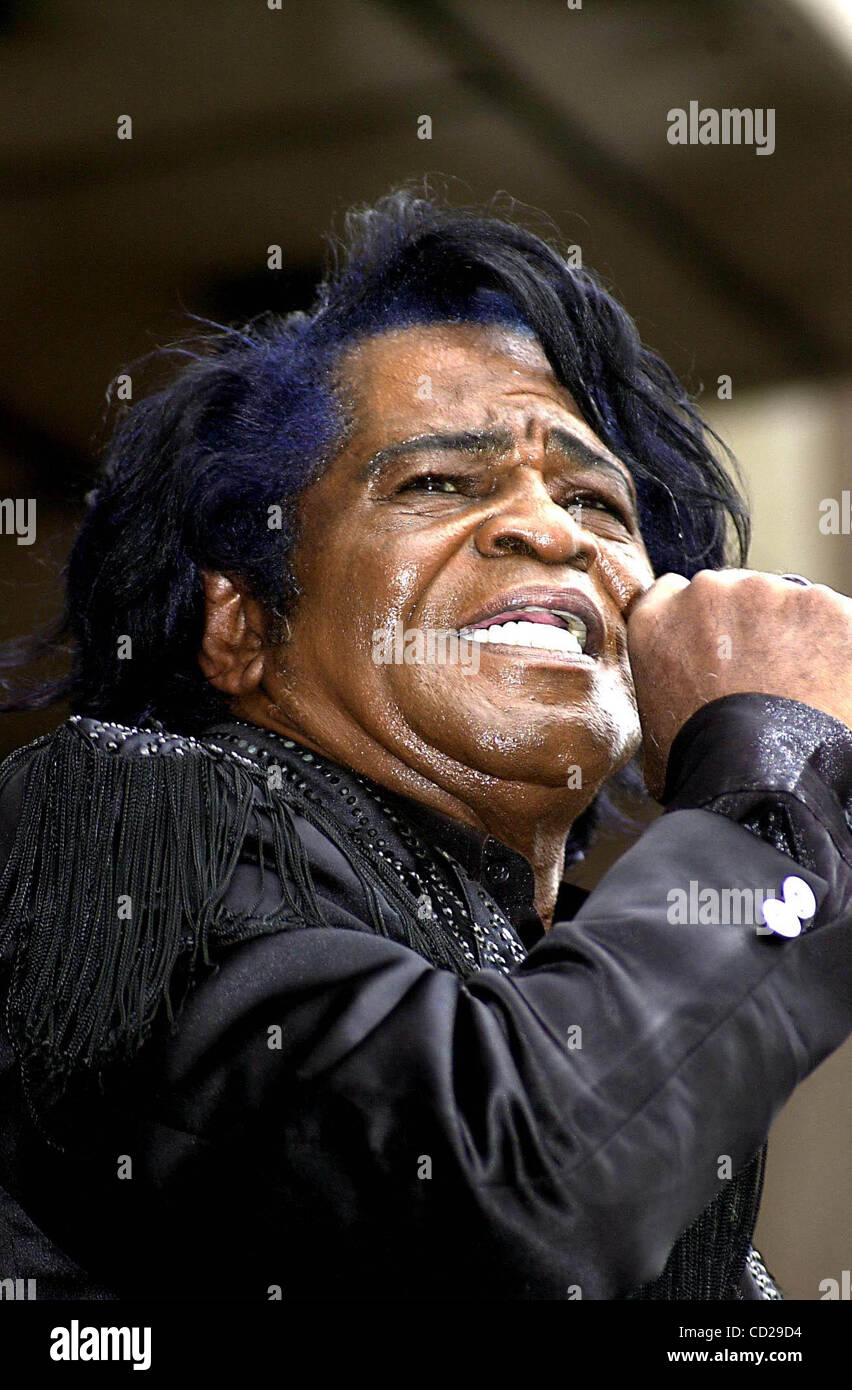 James brown apollo theatre hi-res stock photography and images - Alamy
