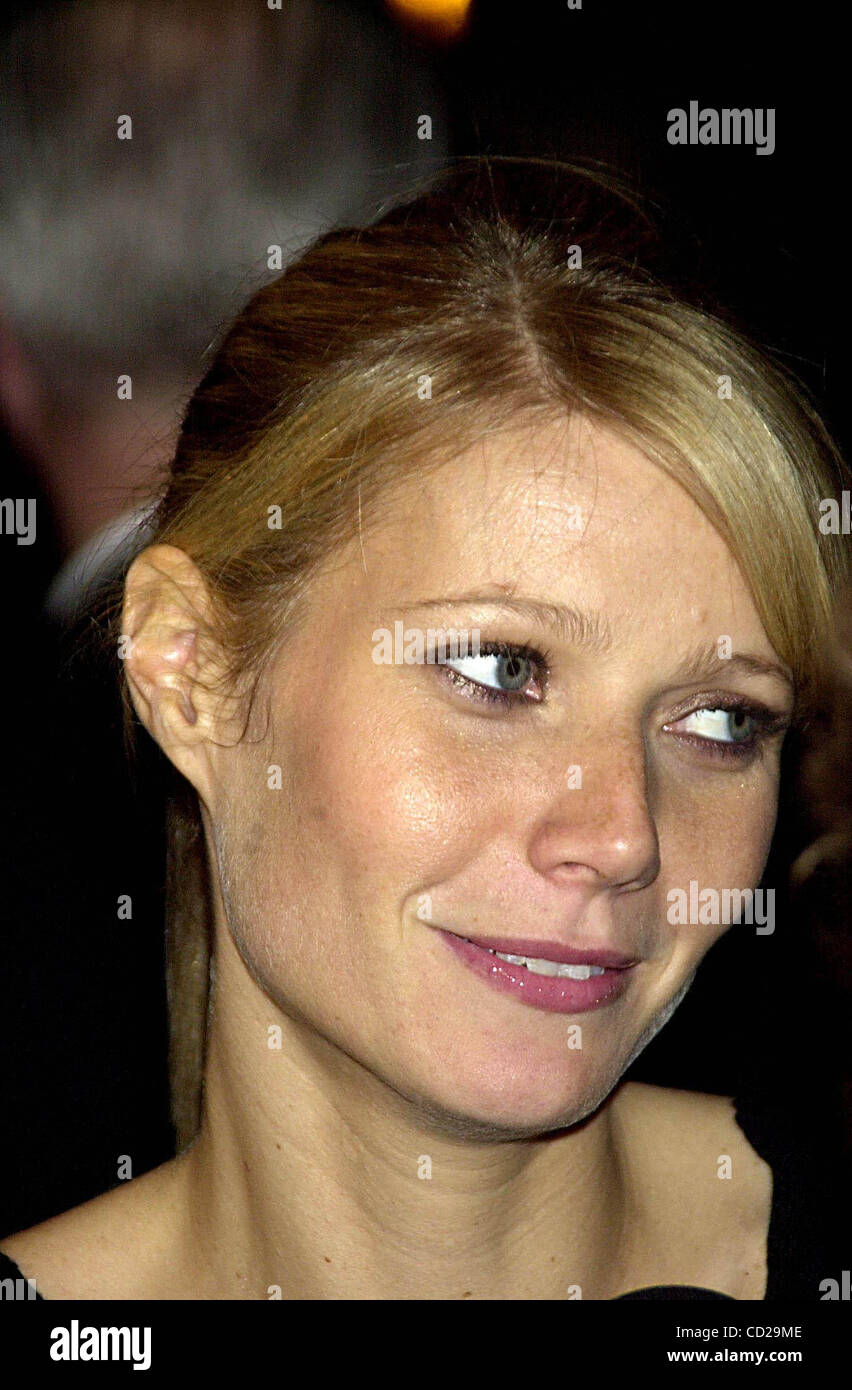 Gwyneth paltrow sylvia 2003 hi-res stock photography and images - Alamy