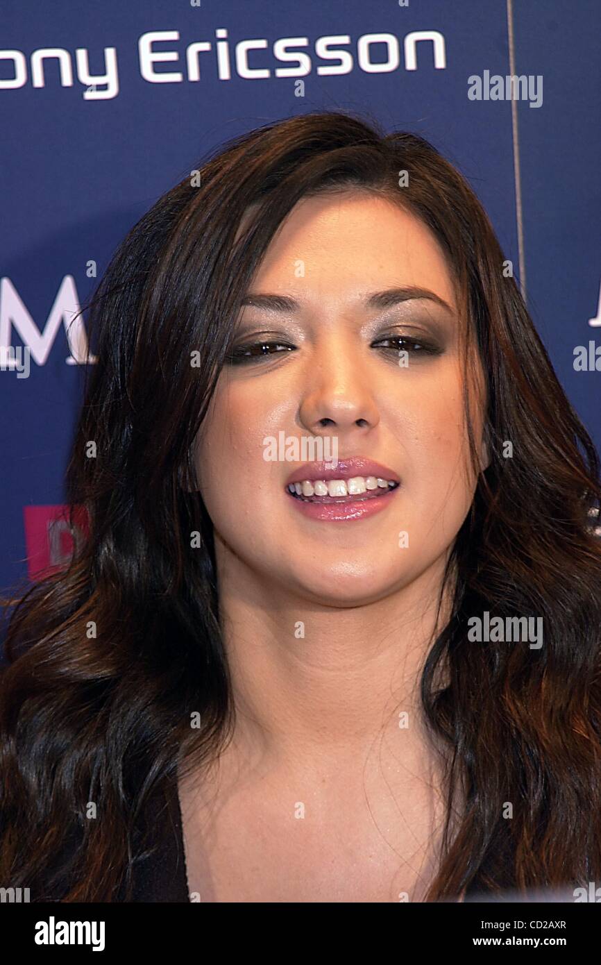 Michelle branch maxim hi-res stock photography and images - Alamy