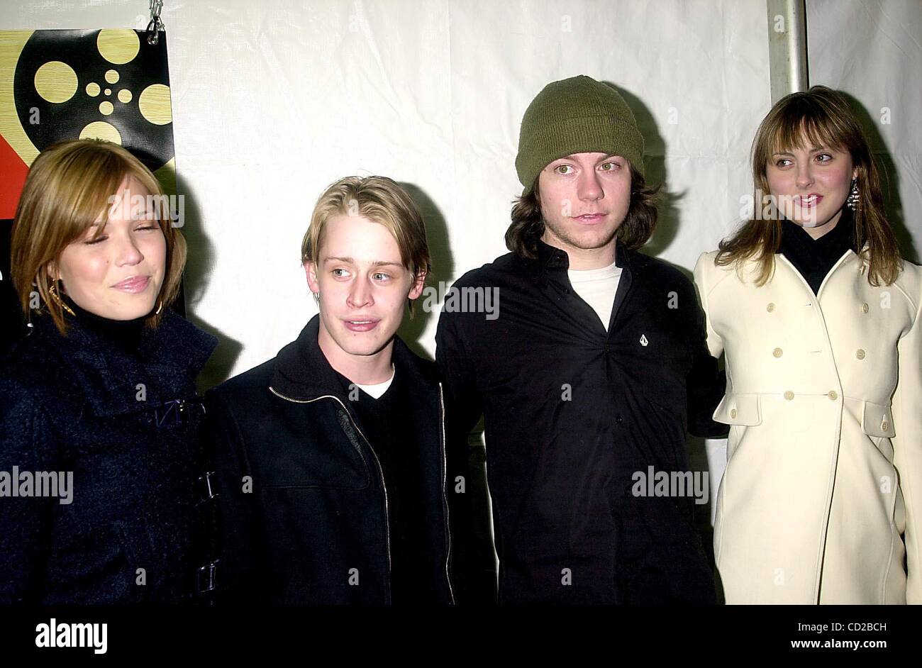 Saved macaulay culkin mandy moore hi-res stock photography and images ...