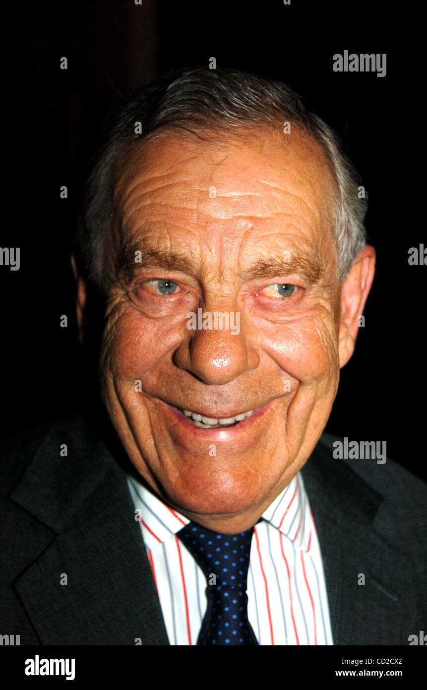 June 15, 2004 - New York, New York, U.S. - K37870JKRON.GEORGE LANG'S ...