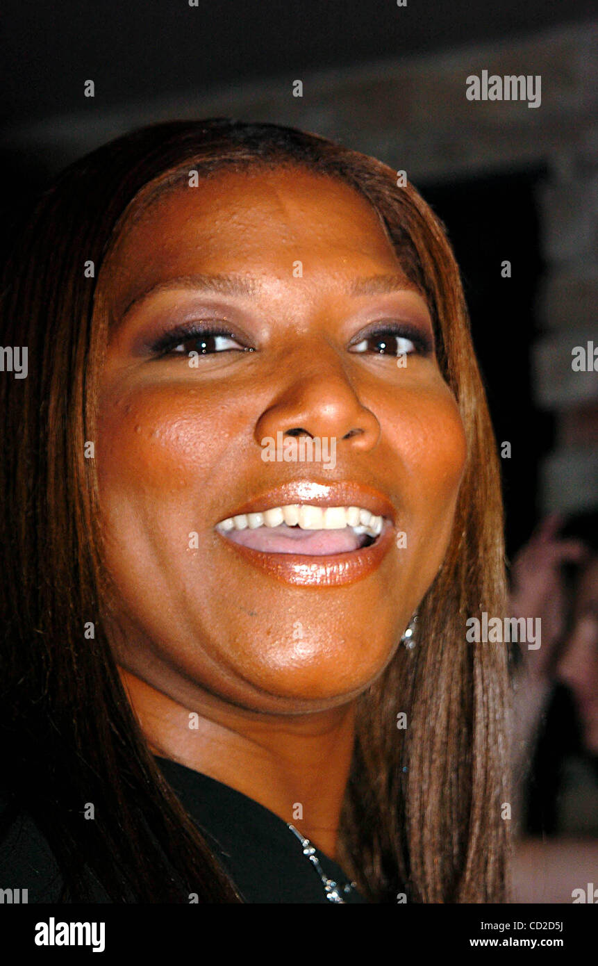 July 15, 2004 - New York, New York, U.S. - K38363JKRON.COVERGIRL AND ...