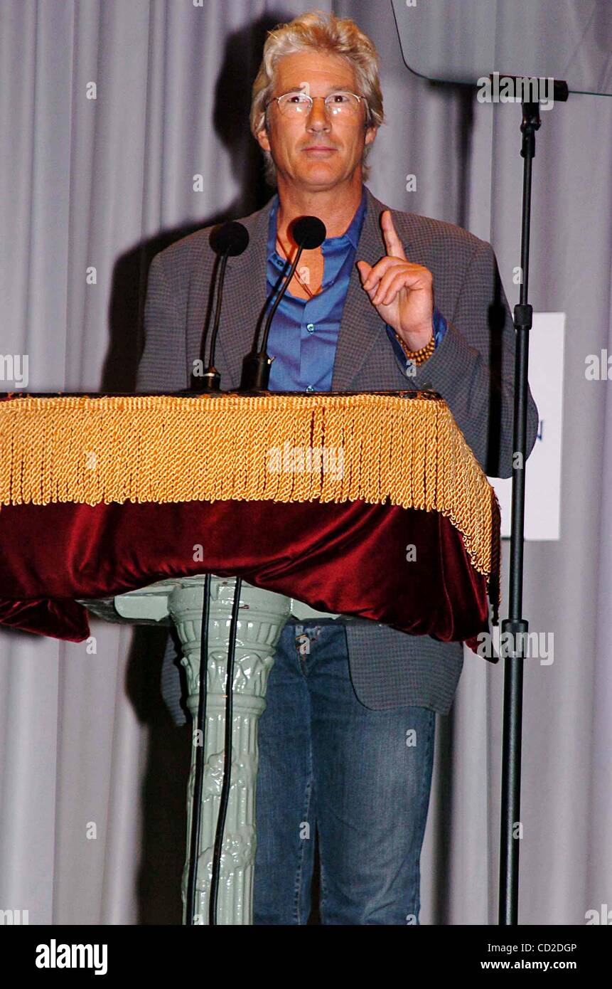 Sept. 1, 2004 - New York, New York, U.S. - K39090JKRON.THE COOPER UNION ...