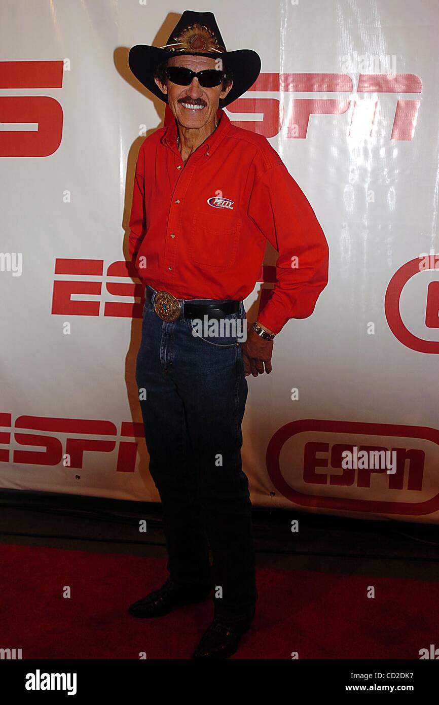 Sept. 7, 2004 - New York, New York, U.S. - K39170JKRON.25 YEARS TO THE ...