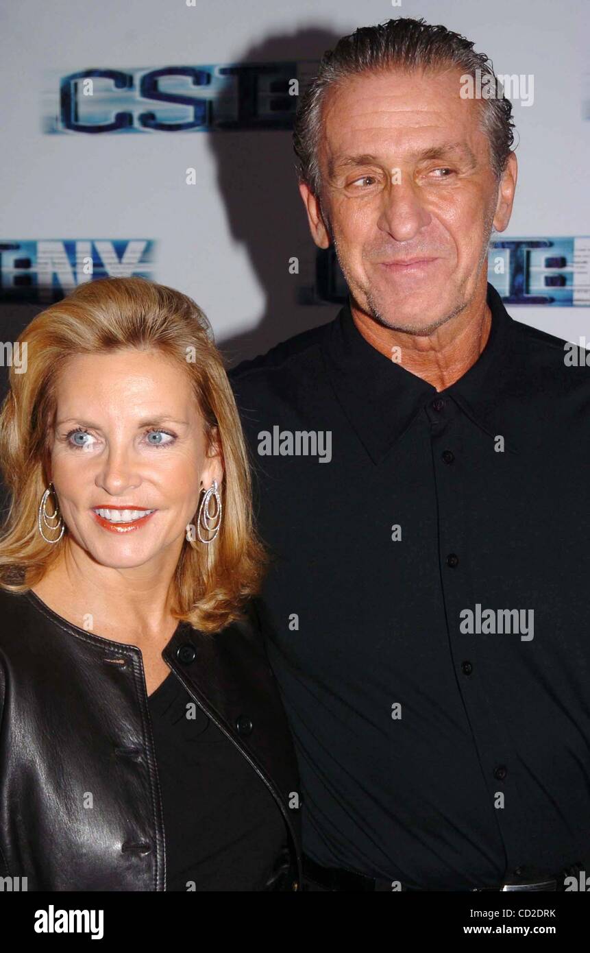 Pat riley and chris riley hi-res stock photography and images - Alamy