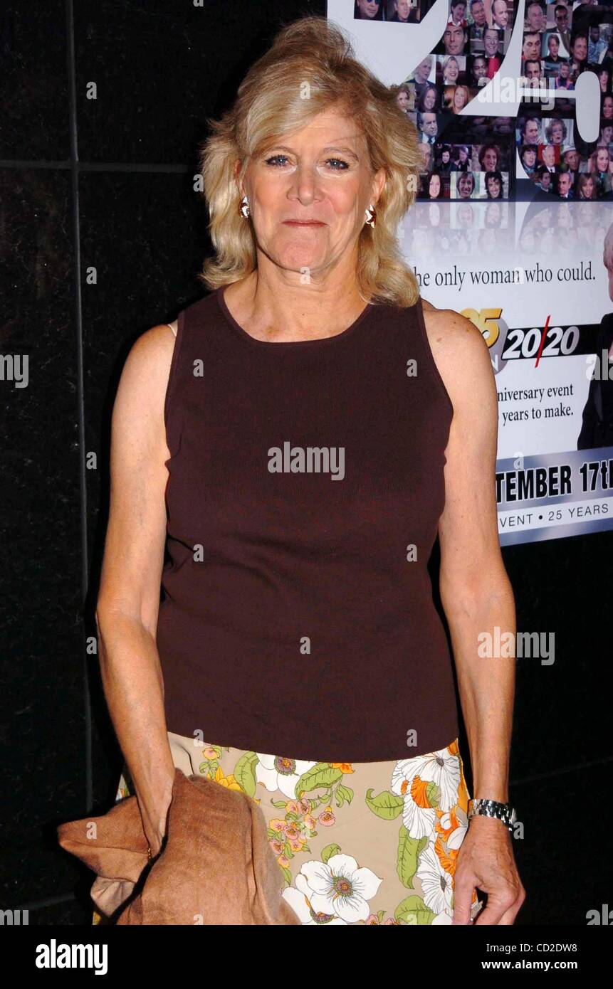Sept. 22, 2004 - New York, New York, U.S. - K39586JKRON.ABC NEWS HONORS ...