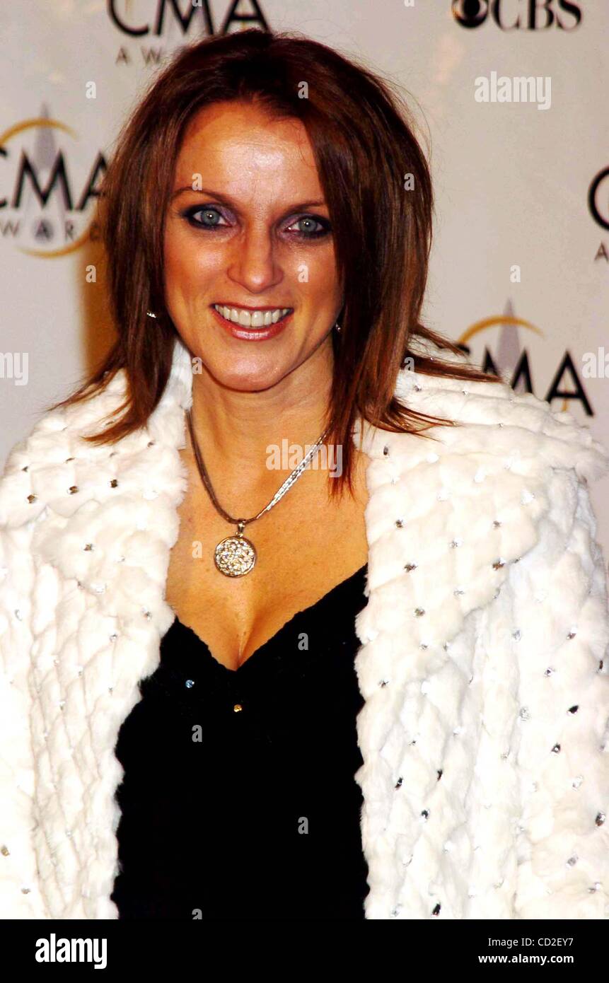 Cma awards 2004 hi-res stock photography and images - Alamy