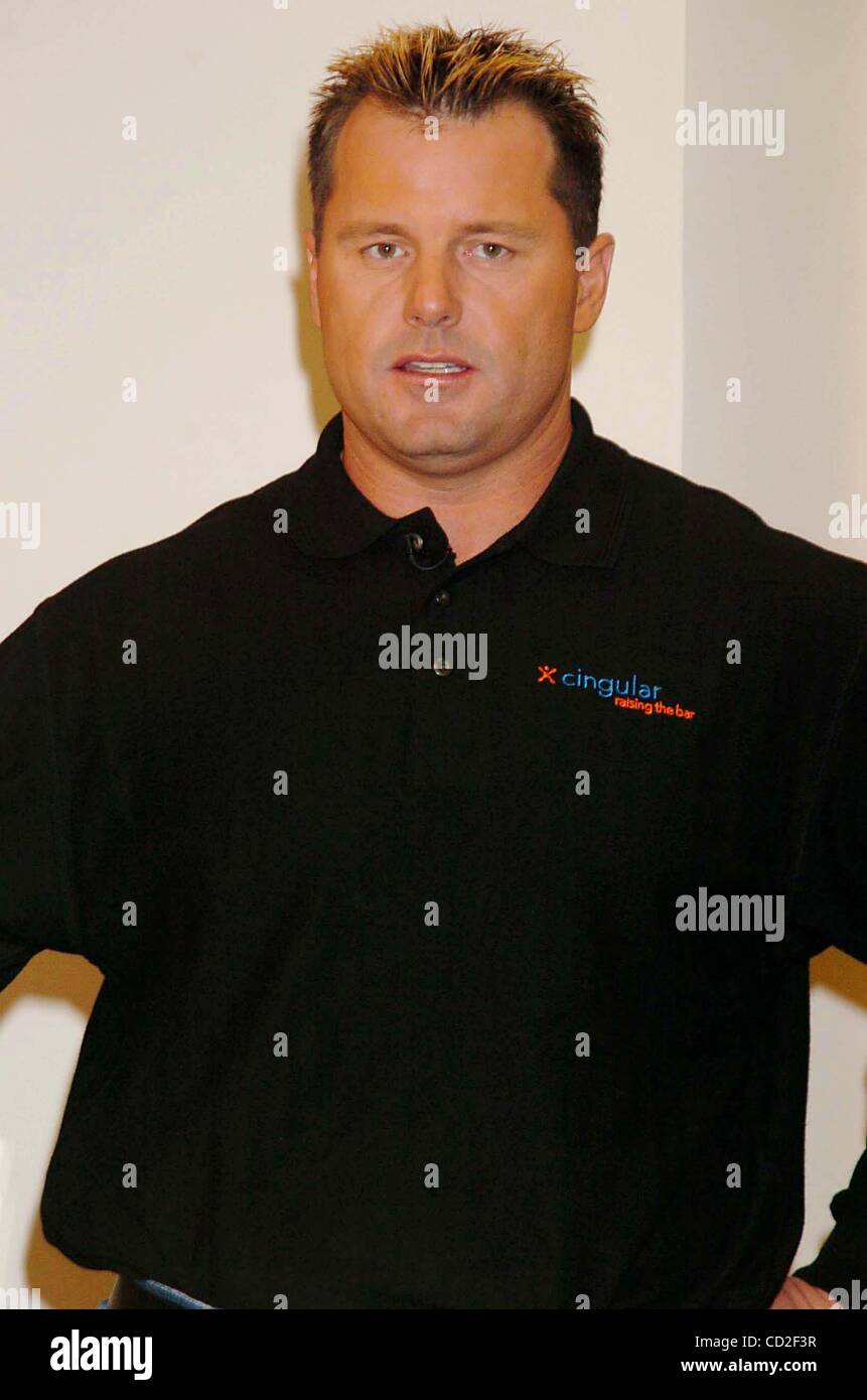 Nov. 18, 2004 - New York, New York, U.S. - K40461JKRON.FORMER YANKEE ...