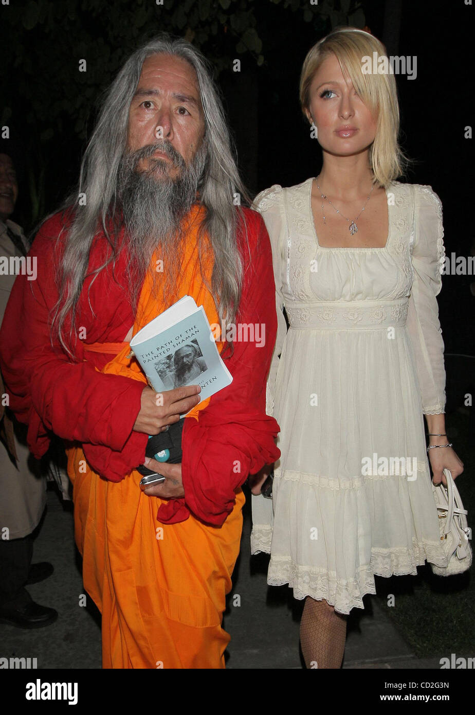 West Hollywood, 2008-3-1 / Heiress PARIS HILTON and her personal Swami ...