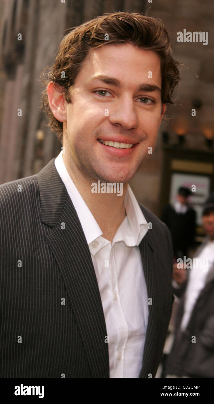 Mar 03, 2008 - New York, NY, USA -Actor JOHN KRASINSKI arrives for ...