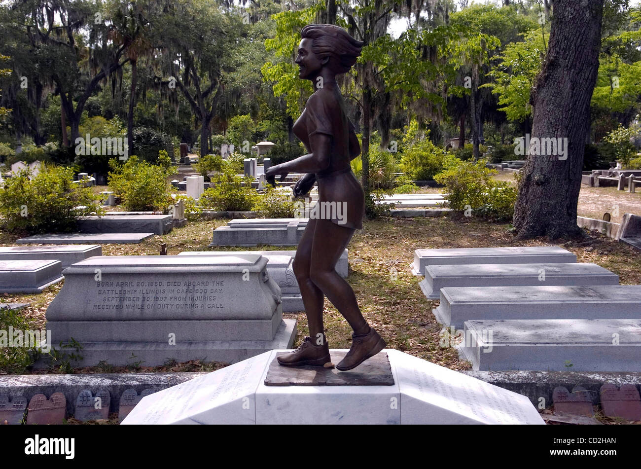 SAVANNAH, GA - JUNE 1: Julia Denise Backus Smith's gravesite at the ...