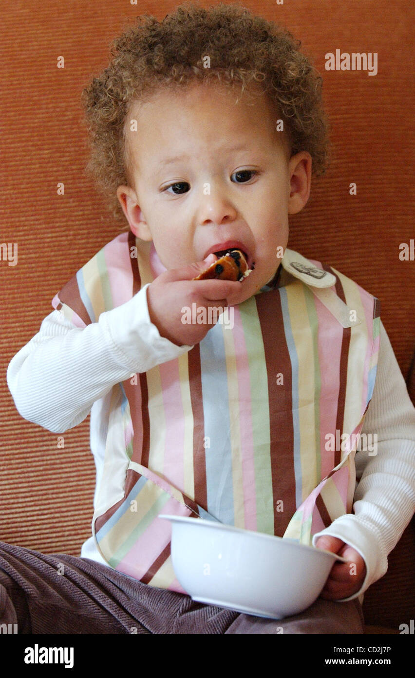 Marisa kelly hi-res stock photography and images - Alamy