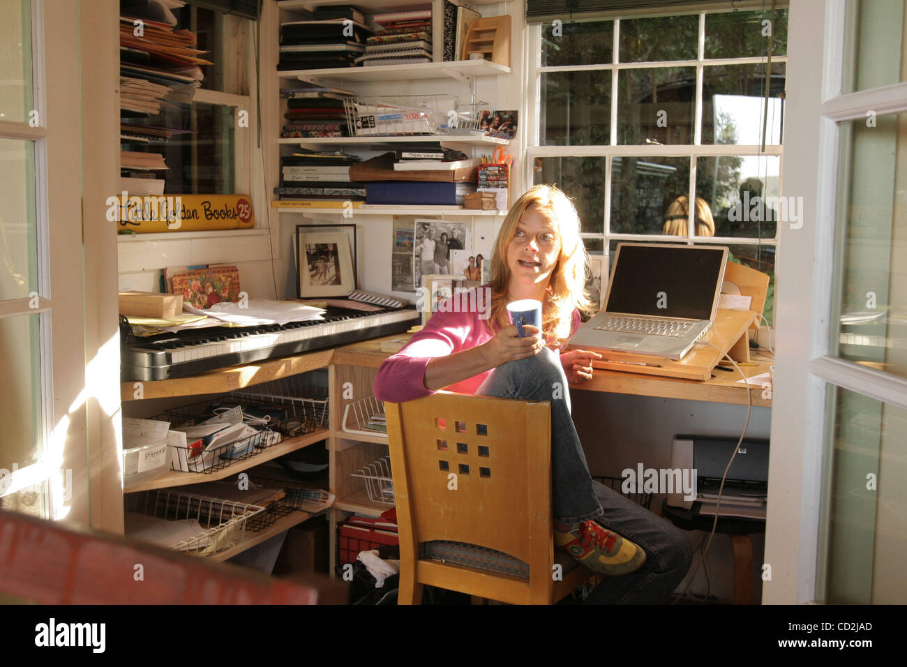 Joyce maynard hi-res stock photography and images - Alamy