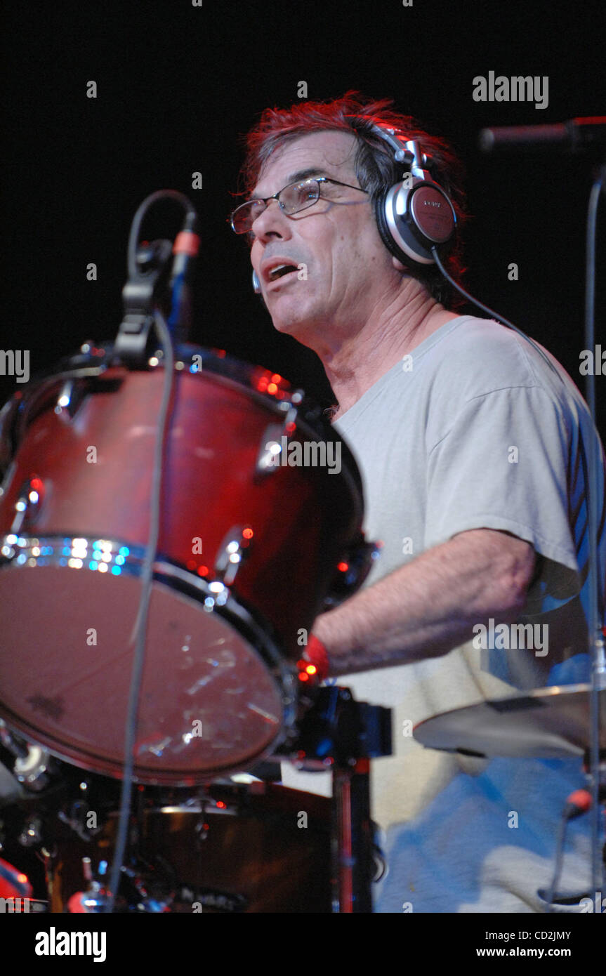 Grateful dead fans hi-res stock photography and images - Alamy