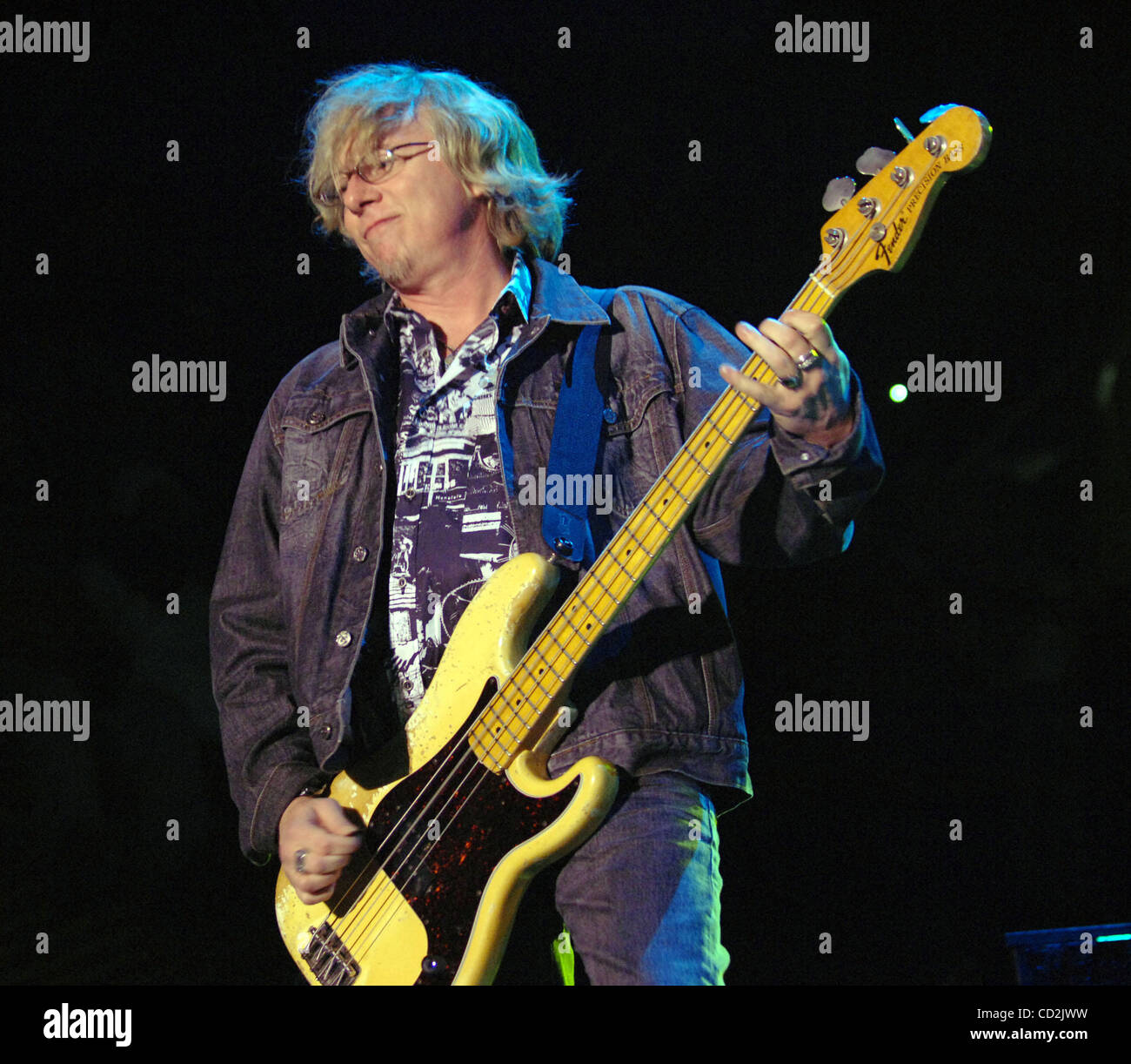 Mar 08, 2008 - Everglades, Florida, USA - Bass Guitarist MIKE MILLS of ...