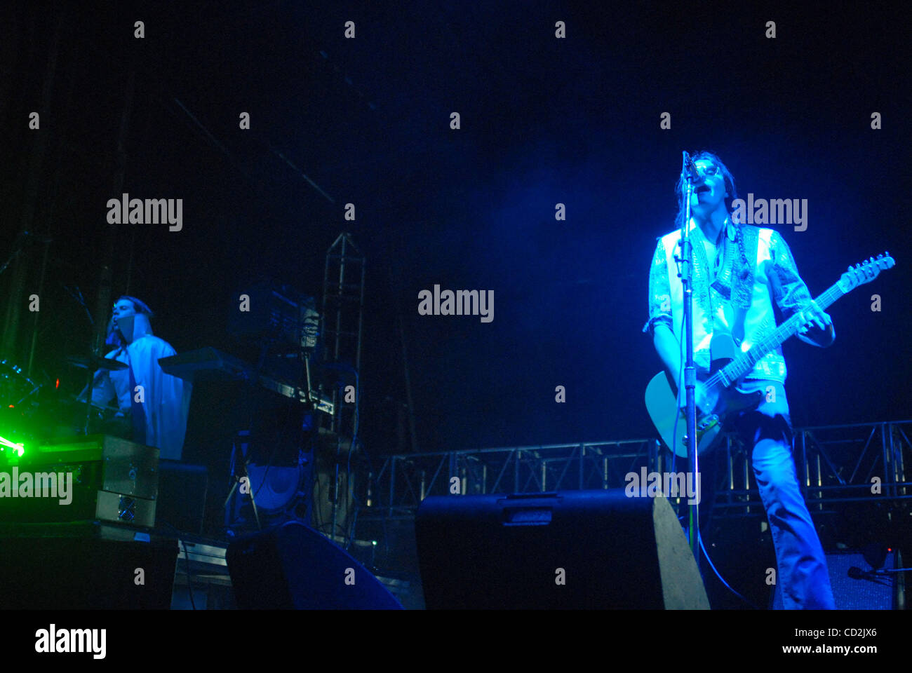 Mar 8, 2008 - Everglades, Florida, USA - (R-L) Singer AARON BEHRENS and ...