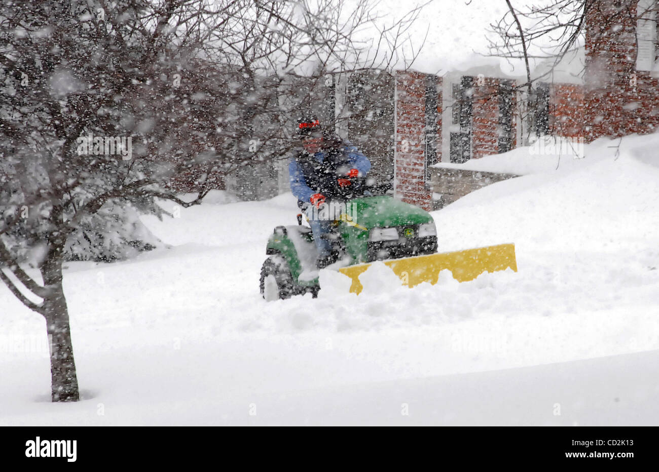 Mar 08, 2008 - Cincinnati, Ohio, USA - A late winter storm struck the ...