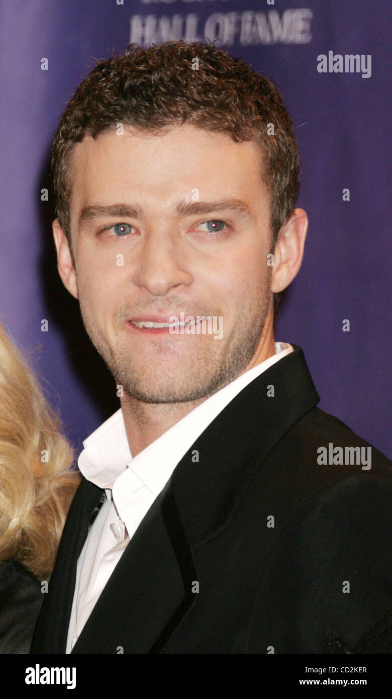 Mar 10, 2008 - New York, NY, USA - Singer JUSTIN TIMBERLAKE poses for ...