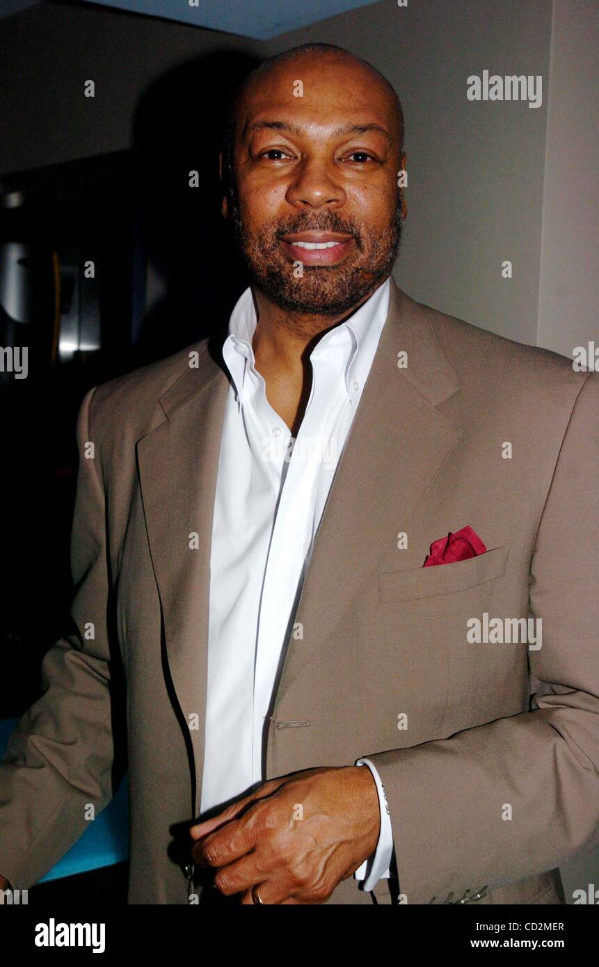 Mar. 13, 2008 - New York, New York, U.S. - KNICKS BOWL FUNDRAISING ...