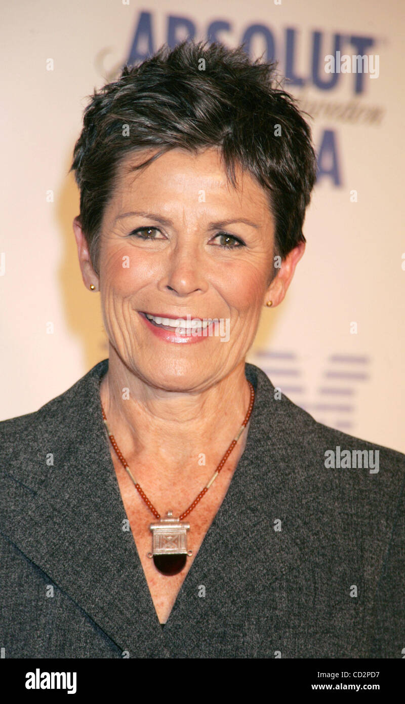 Mar 17, 2008 - New York, NY, USA -Comedian KATE CLINTON at the arrivals ...
