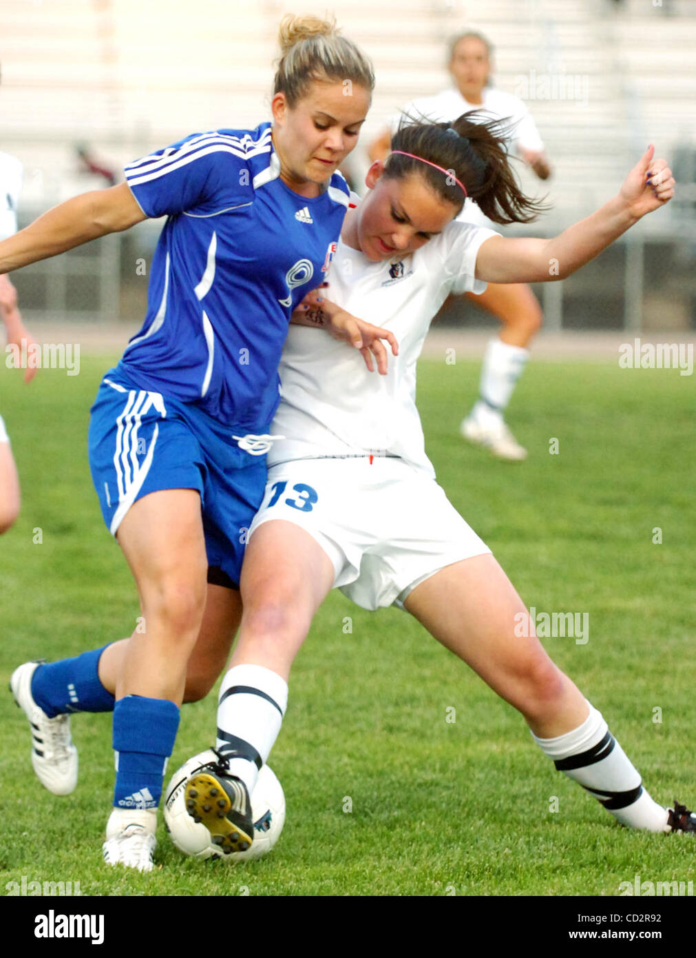 East Union's Amber Omstead, left, and Sierra's Jamie Huffman fight for ...