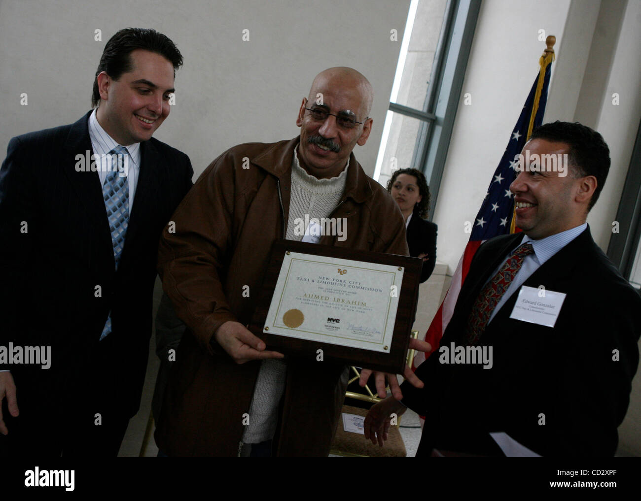 "Love Cab" award for Ahmed Ibrahim, "Matchmaker Cabbie" is honored by ...
