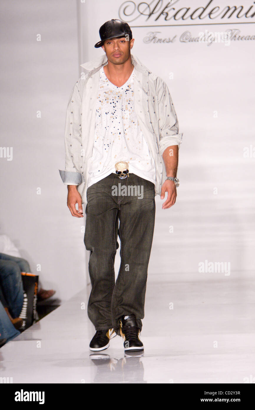 model walking the runway wearing the Akademiks collection designed by ...