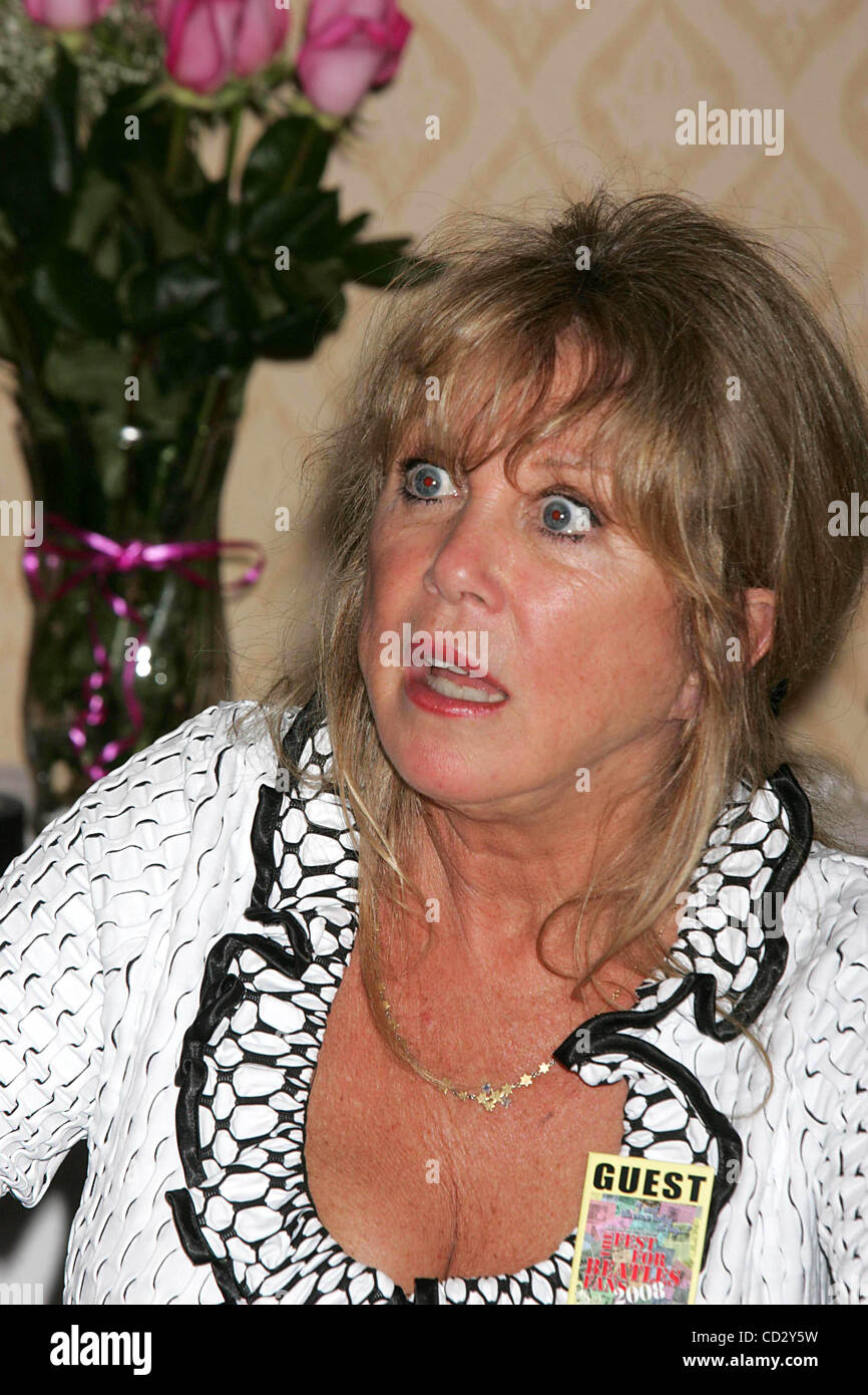 Mar. 28, 2008 - New York, New York, U.S. - MARK AND CAROL LAPIDOS ...