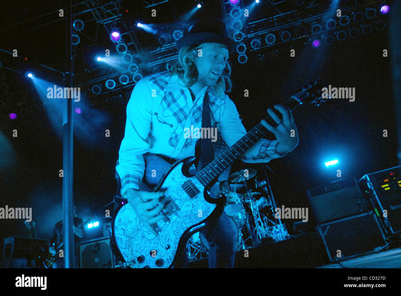 Apr 3, 2008 - Myrtle Beach, South Carolina USA - Singer / Guitarist JON ...