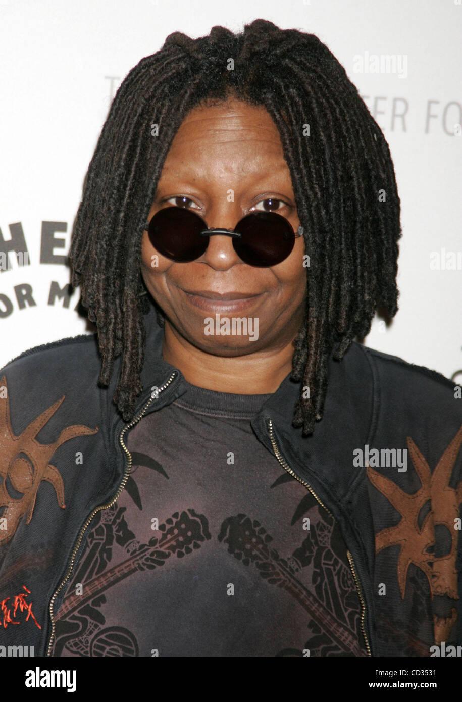 Whoopi goldberg hi-res stock photography and images - Alamy