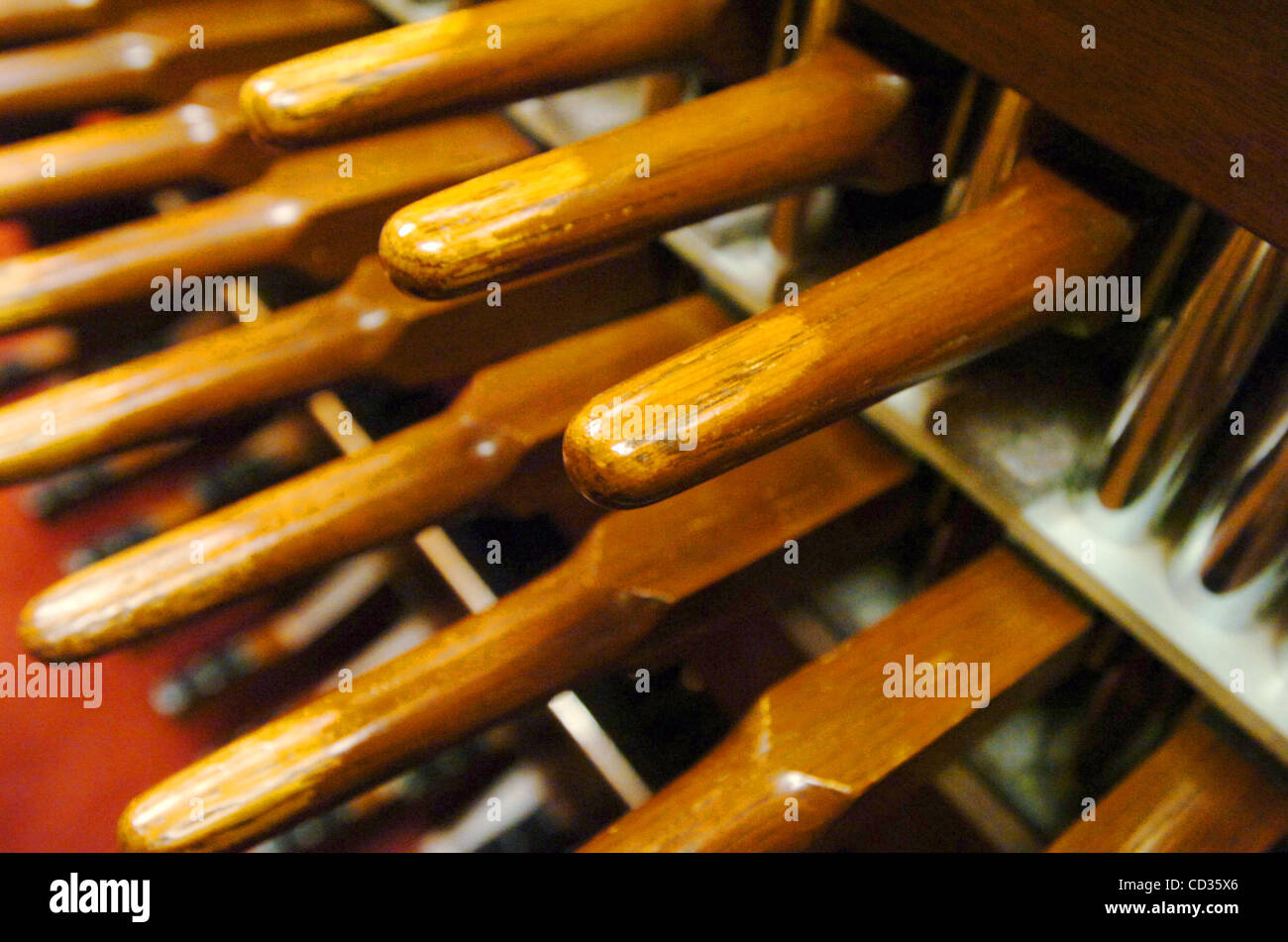 Carillon keyboard hi-res stock photography and images - Alamy