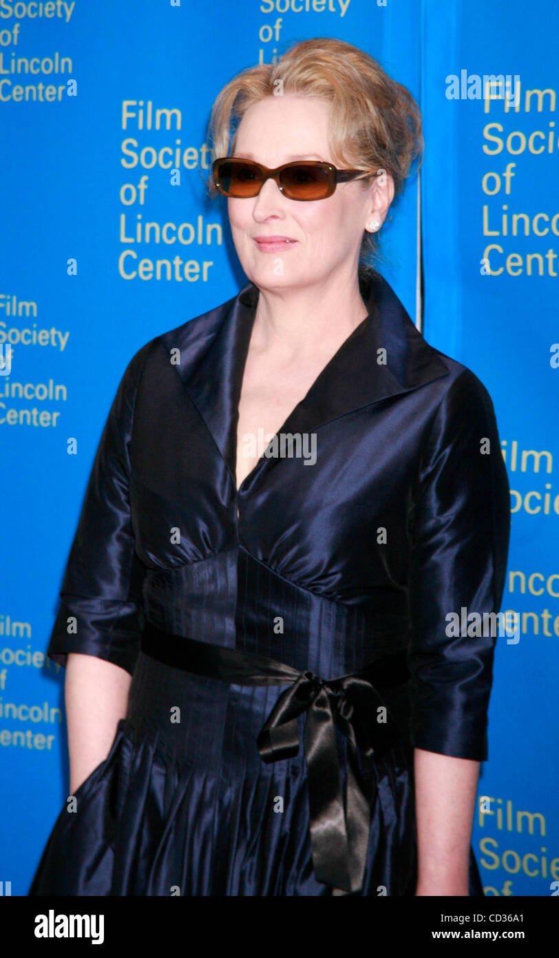 Apr 14, 2008 - New York, NY, USA - Actress MERYL STREEP at the Film ...