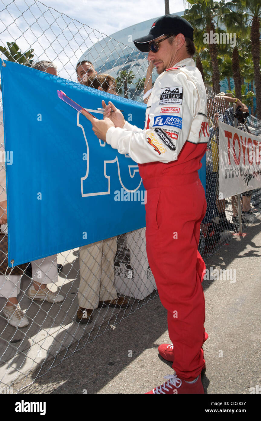 Drew Lachey signs for fans at Long Beach 2008 Toyota Pro/Celebrity Race ...