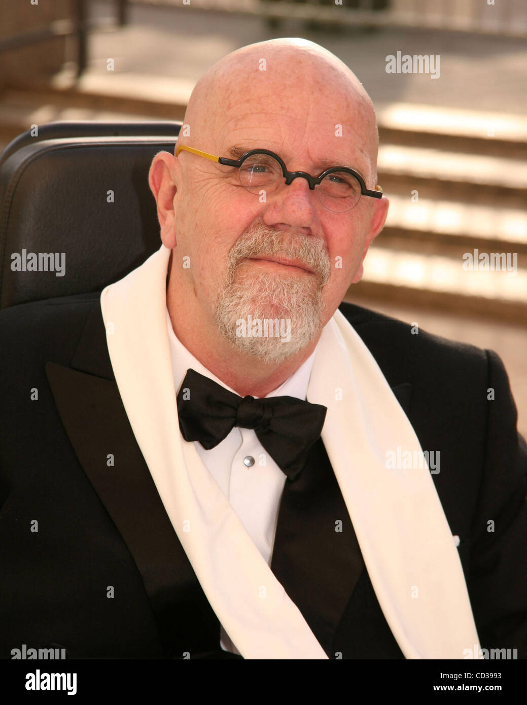 Apr 21, 2008 - New York, NY, USA - Artist CHUCK CLOSE at the arrivals ...