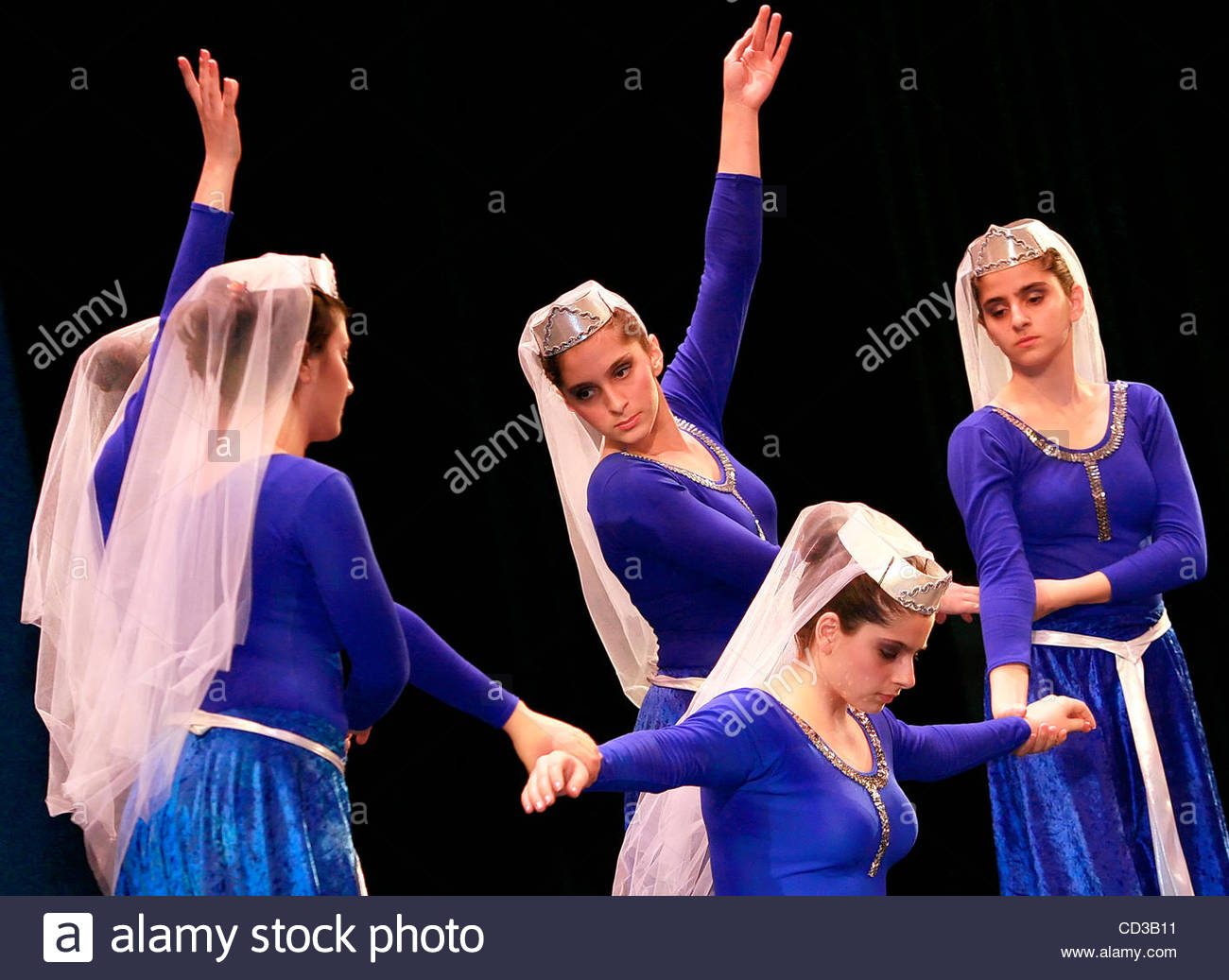 Armenian Dancers High Resolution Stock Photography and Images - Alamy
