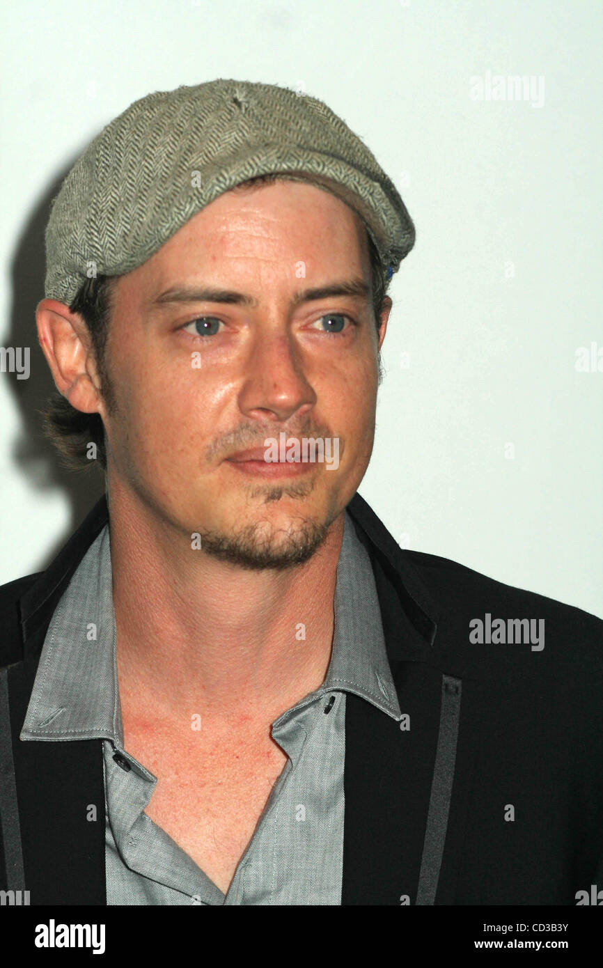 Apr. 24, 2008 - New York, New York, U.S. - K58064ML.ARRIVALS FOR THE ...