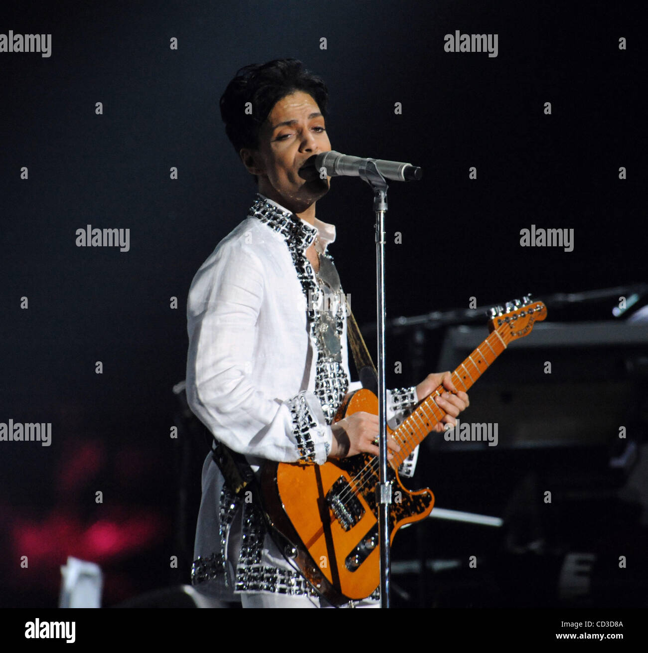 Apr 26, 2008 - Indio, California; USA - Musician PRINCE performs live ...
