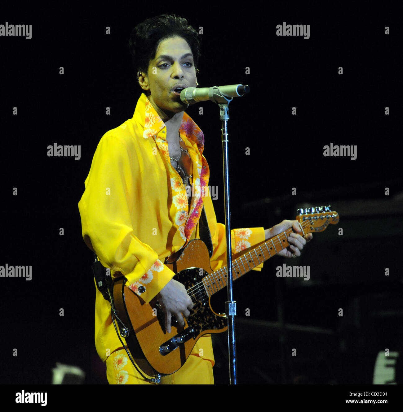 Apr 26, 2008 - Indio, California; USA - Musician PRINCE performs live ...