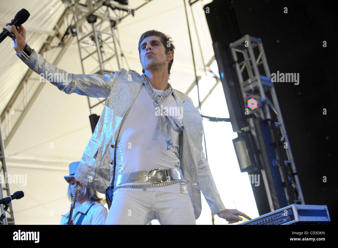 Apr 27, 2008 - Indio, California; USA - Singer PERRY FARRELL performs ...