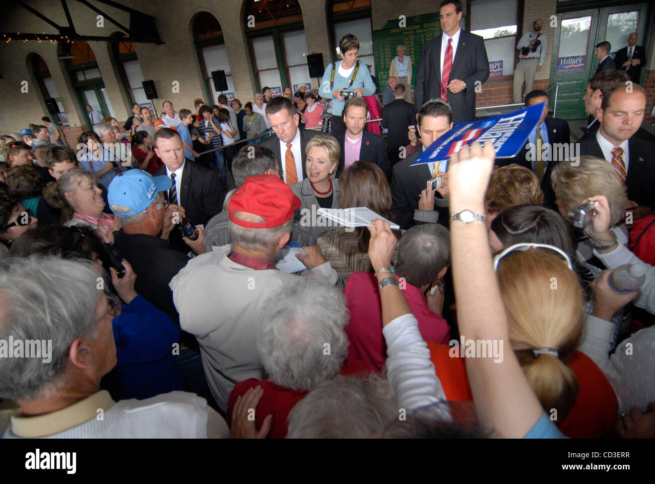 Hillary Clinton Presidential Campaign 2008 High Resolution Stock ...