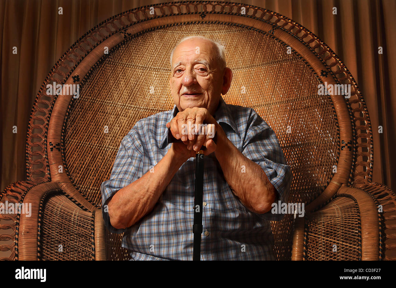 042908 pal navas Photo by Damon Higgins/The Palm Beach Post ..0052160A ...