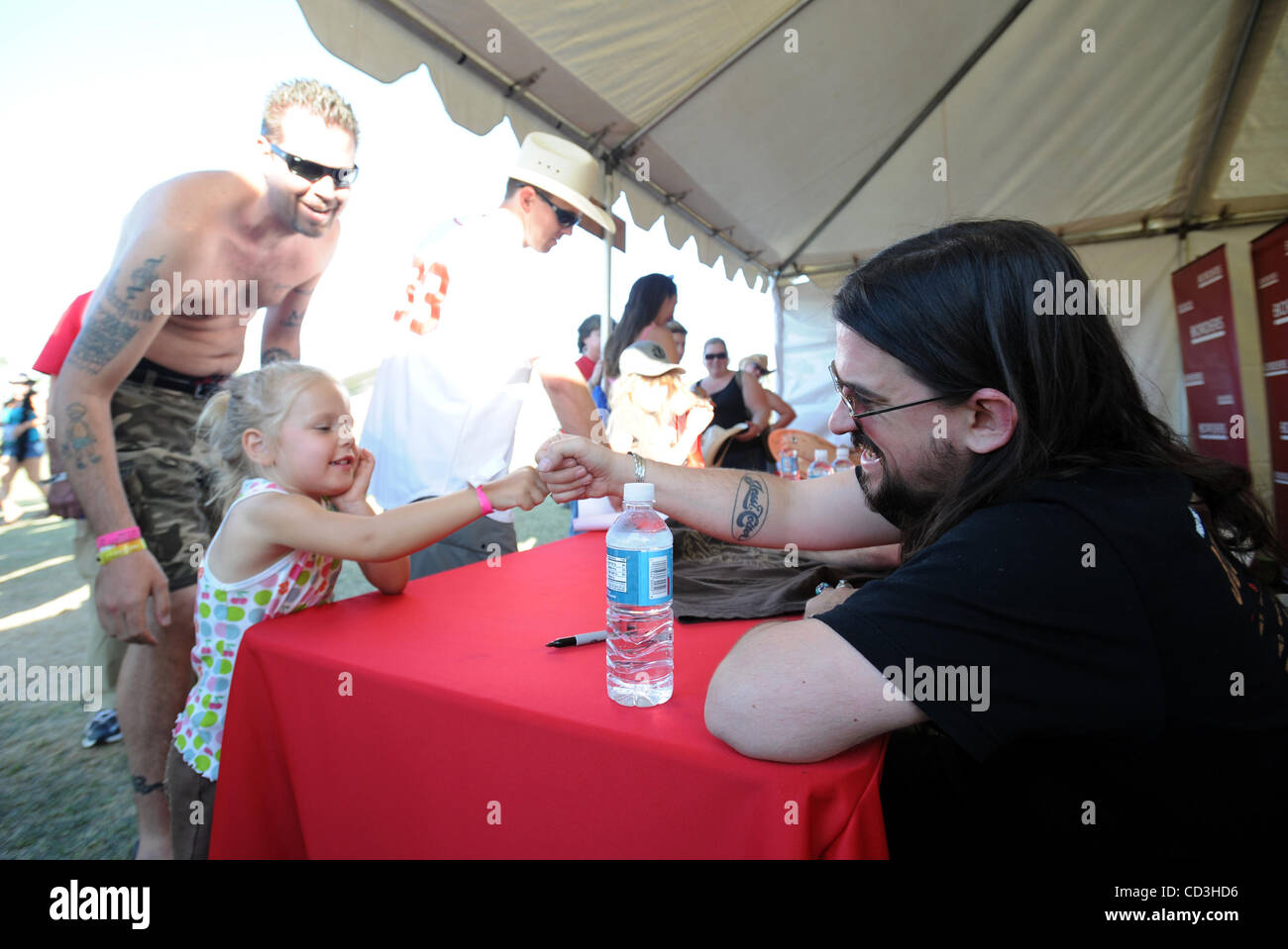 May 2, 2008 - Indio, California; USA - Musician SHOOTER JENNINGS takes ...
