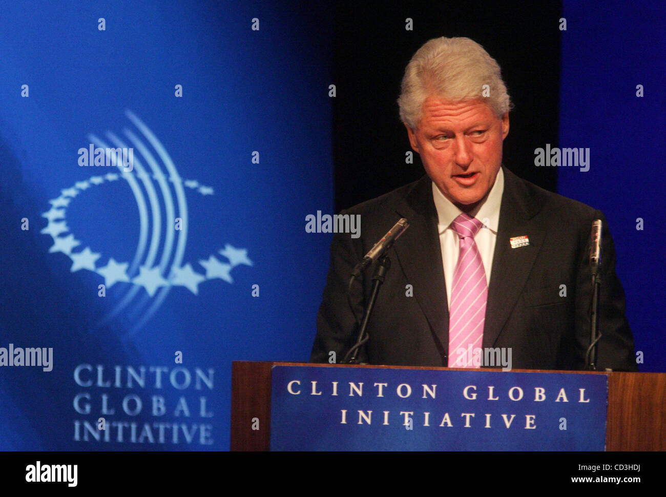 May 02, 2008 - New York, NY, USA - Former President BILL CLINTON ...