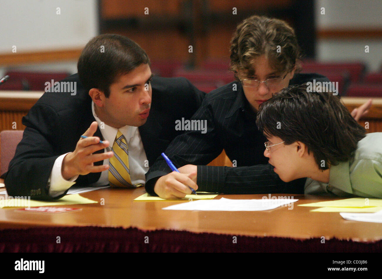 050308 tc met trial (4 of 6)-- 0052495A-- Staff Photos by Amanda ...