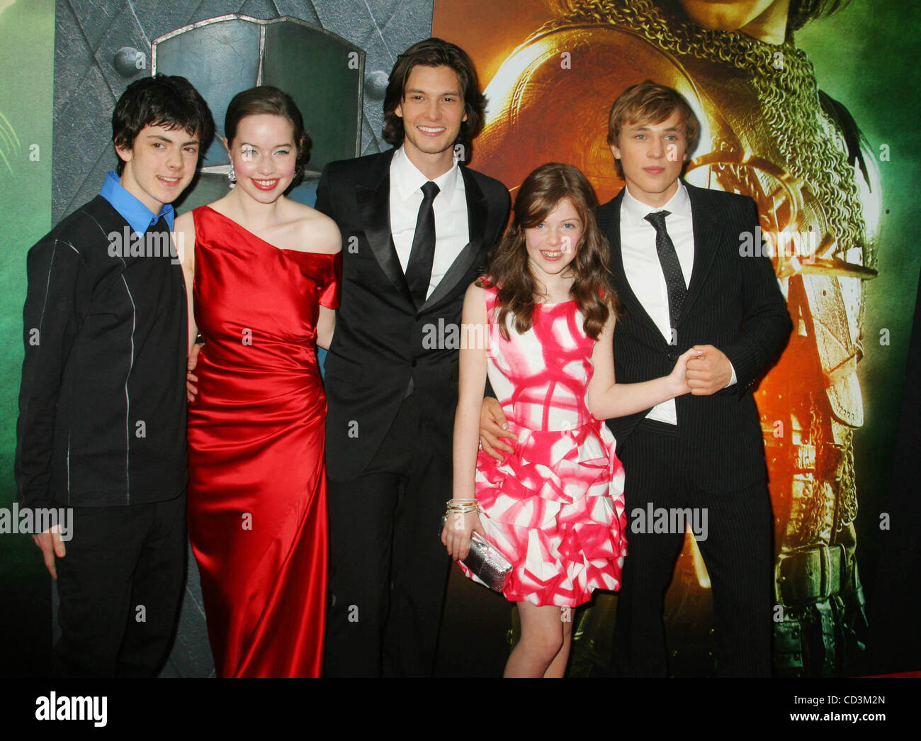 The Cast Of The Film The Chronicles Of Narnia: Prince Caspian Premiere ...