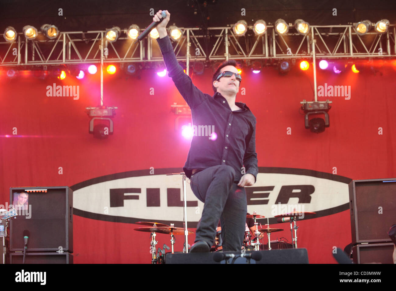May 17, 2008 - Columbus, Ohio; USA - Singer RICHARD PATRICK of the band ...
