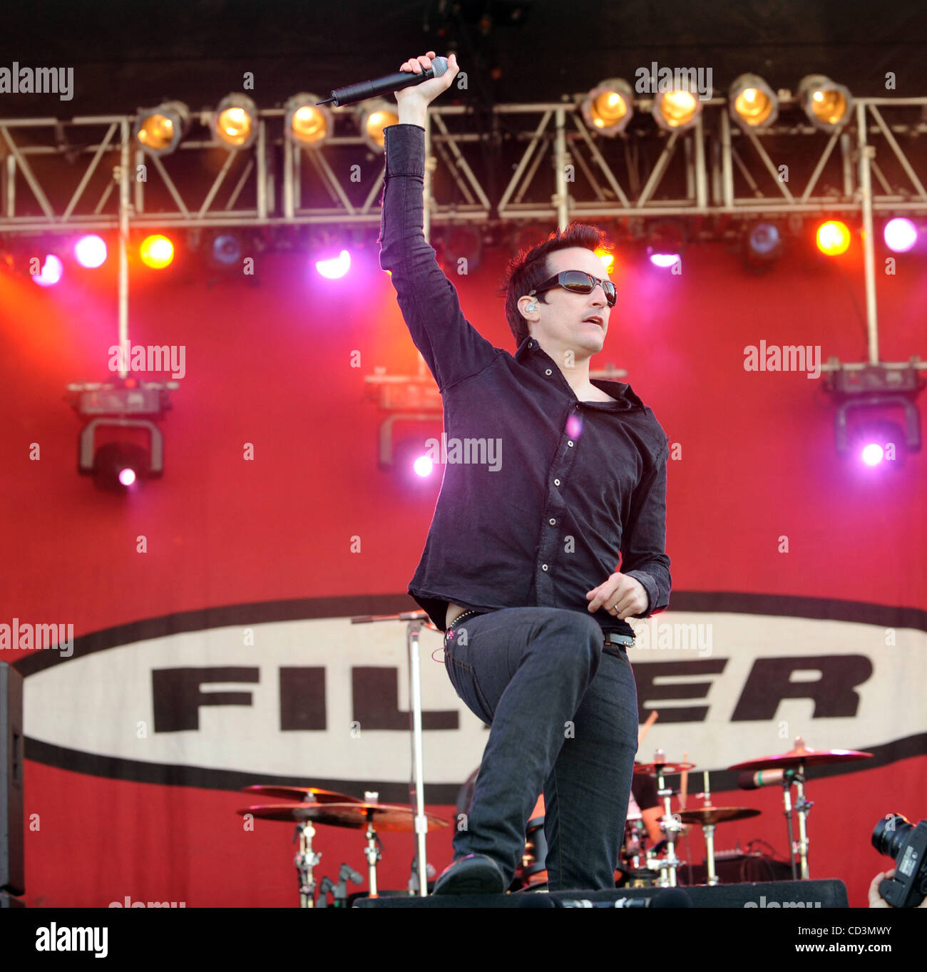 May 17, 2008 - Columbus, Ohio; USA - Singer RICHARD PATRICK of the band ...