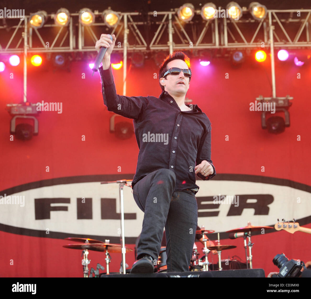May 17, 2008 - Columbus, Ohio; USA - Singer RICHARD PATRICK of the band ...