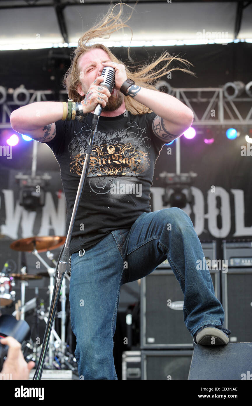 May 18, 2008 - Columbus, Ohio; USA - Singer RYAN MCCOMBS of the band ...